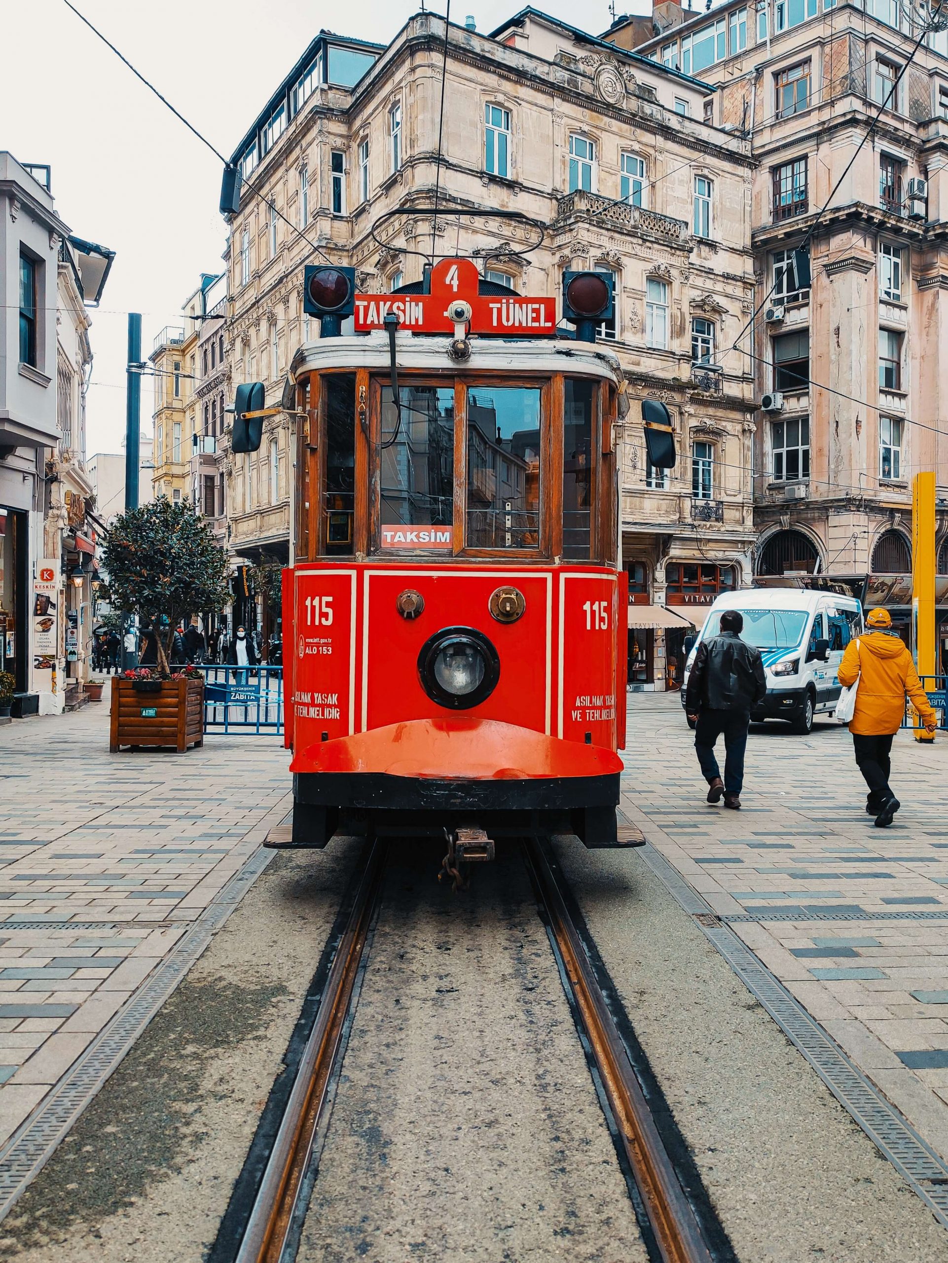 Complete One Day In Istanbul Itinerary - Earth's Magical Places