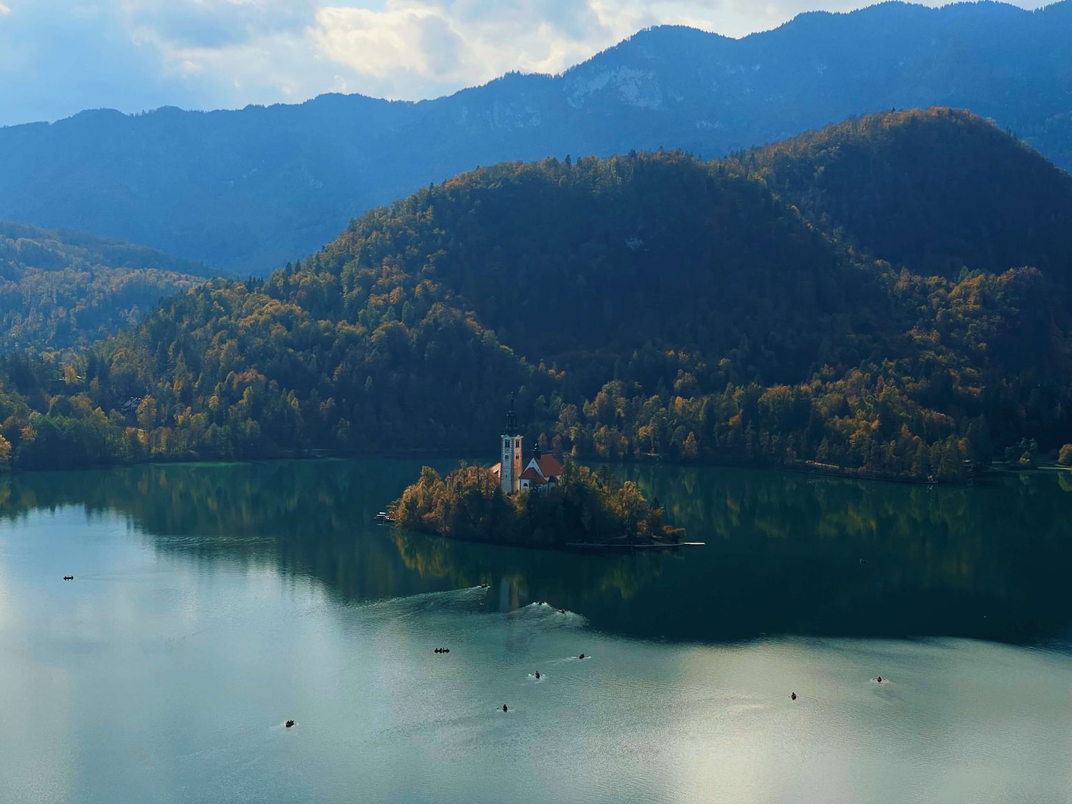 Bucket List Day Trip To Lake Bled Slovenia - Earth's Magical Places